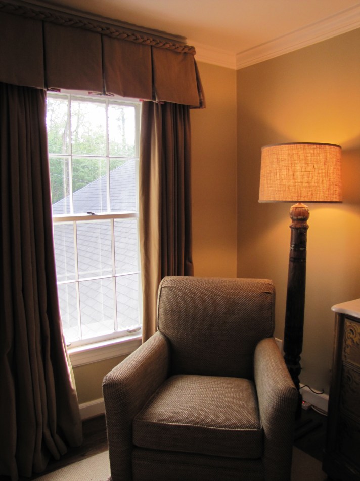 Benjamin Moore Sandy Brown | Color Calling
